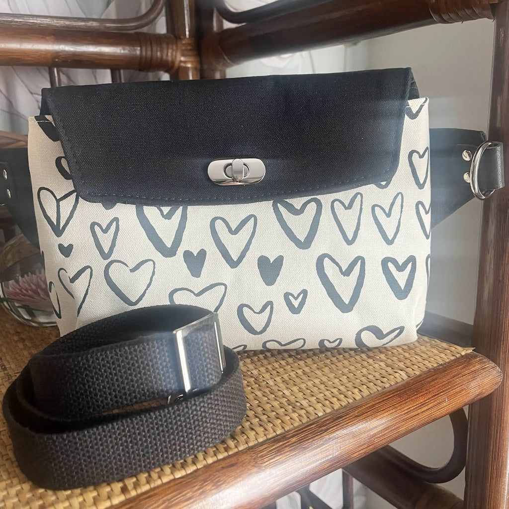 Haralson Belt Bag - Hearts / Nickel – TTLG Creations